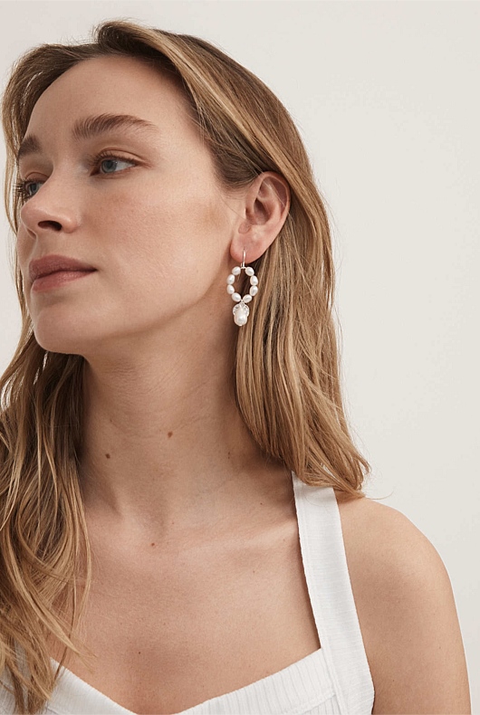 Silver Molten Pearl Earring - Women's Earrings | Witchery